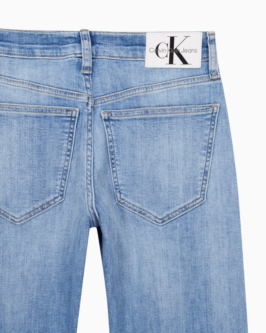 [캘빈클라인진] 미드라이즈 보이핏 미드블루 이태리데님(J218796-1A4)