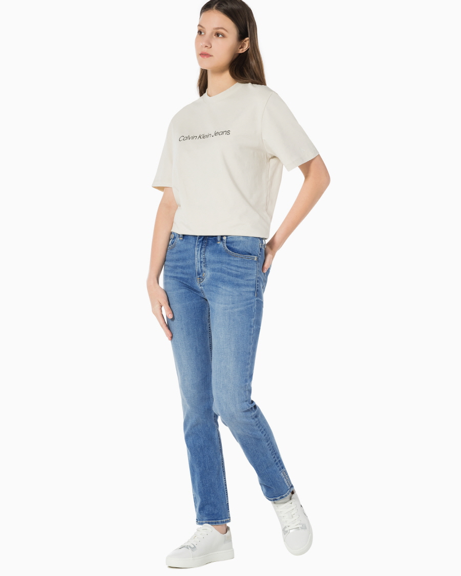 22S/S[여] 하이라이즈 슬림 스트레이트핏 라이트 블루 데님 (J218838-1AA)