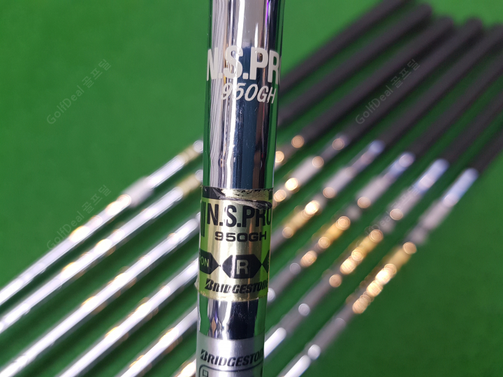 [골프딜] 투어스테이지 V300 3 (4~S) 9아이언 NS PRO 950 R - 상품정보