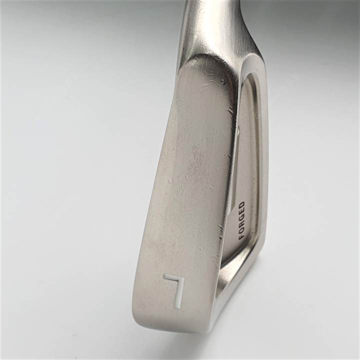 [골프딜] 온오프 MP-717 포지드 7번아이언 모듀스 105 R J64 - 상품정보