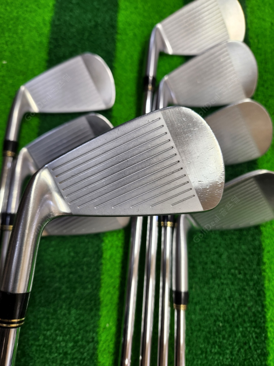 [골프딜] 투어스테이지 V300-4 NS PRO 950 R 8아이언세트 - 상품정보