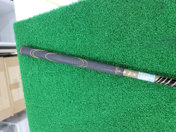 [골프딜] 기가 골프 DGT 5번 SR 1회시타 우드 - 상품정보