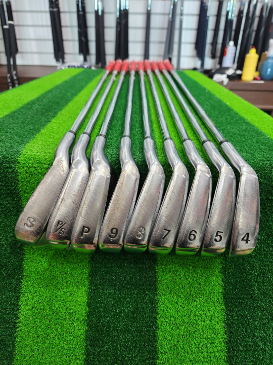 [골프딜] 국민 아이언 투어스테이지 V300 III 9아이언세트 950 R대 석교정품 - 상품정보