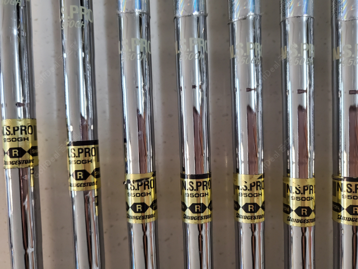 [골프딜] 투어스테이지 V300 4시리즈 4-P,50도,56도 9아이언 세트 - 상품정보