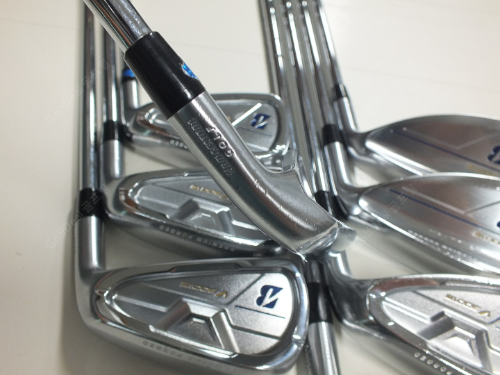 [골프딜] [정품] 투어스테이지 TOUR-B V300-8 포지드 8아이언 경량950 R - 상품정보