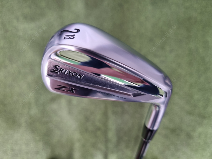 [골프딜] 스릭슨 ZX Mk2 드라이빙아이언 2번 18도 투어AD ZX-7S - 상품정보
