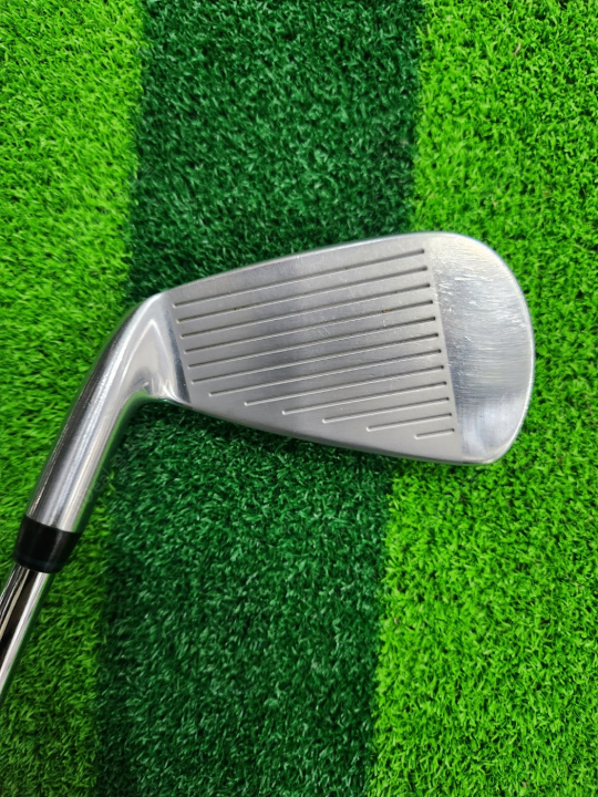 [골프딜] 투어스테이지 V300 NS.PRO 950 R대 4번 단품아이언 석교정품 - 상품정보