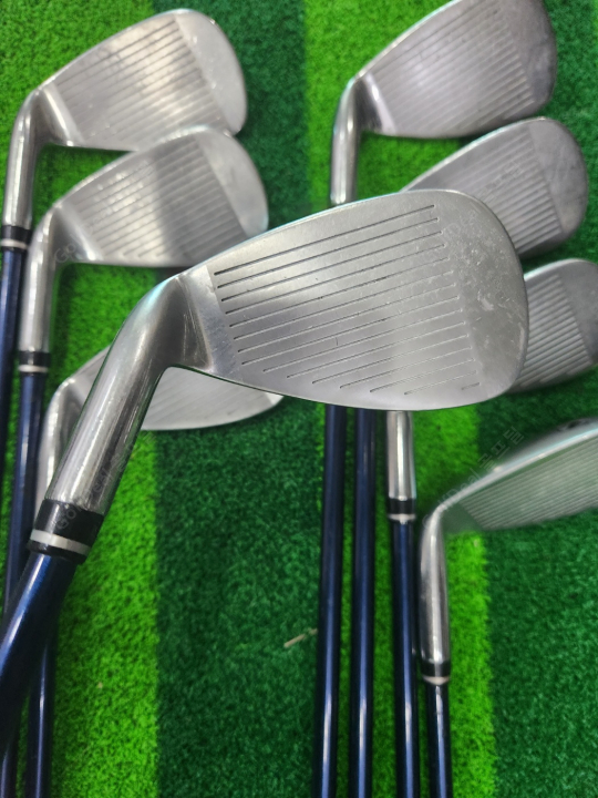 [골프딜] G-ARK 529 그라파이트 8아이언세트 - 상품정보