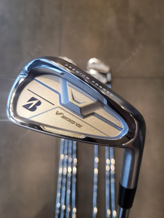 [골프딜] [중고] [석교상사 정품] 브리지스톤 V300 8세대 8 아이언 NEO 950 R 중고 민트급 - 상품정보