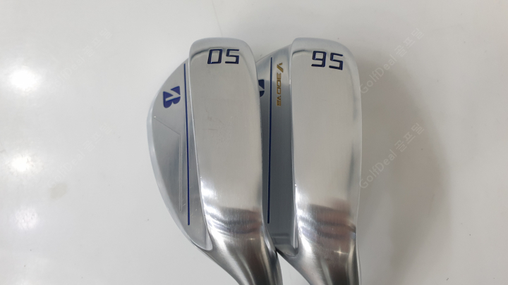 [골프딜] (50도,56도) V300 8세대 카본 R - 상품정보