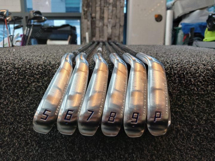 [골프딜] 브릿지스톤 V300 8시리즈 5-P NSPRO 950R 남성 아이언세트 - 상품정보