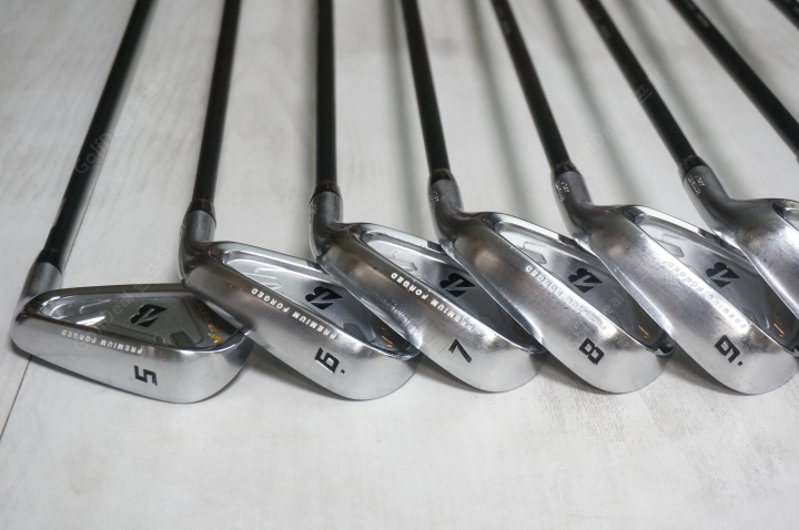 [골프딜] 브리지스톤 투어스테이지 V300 7 아이언 세트 5~P,50,56 8개 클럽 그라파이트 R - 상품정보