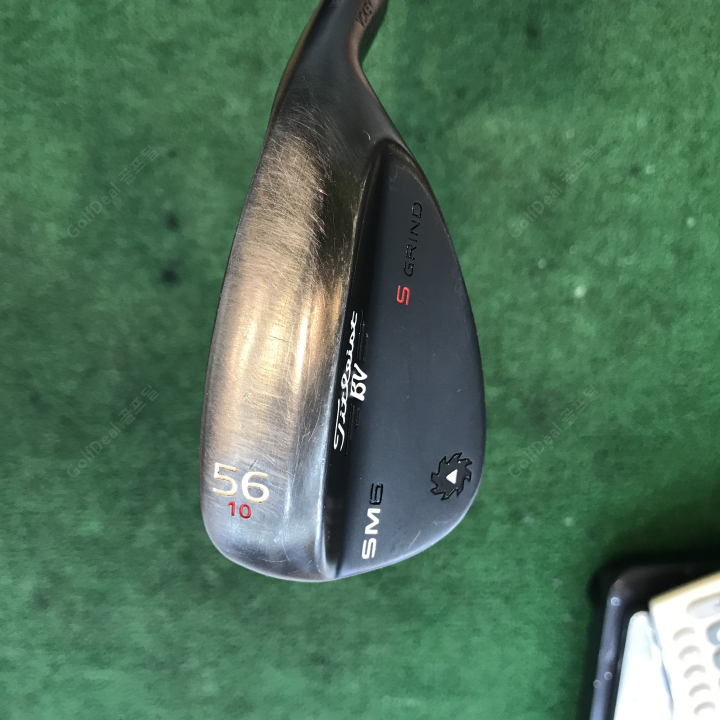 [골프딜] 타이틀리스트 SM6 (다이나믹골드S200/S강도) 56도 웨지 블랙 - 상품정보