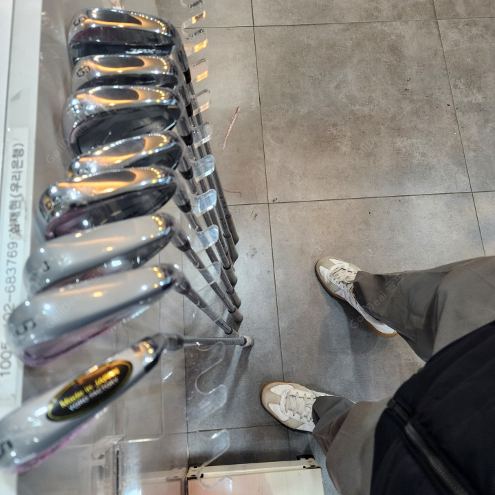 [골프딜] 미사용품 JPX-S30 신형모델 남성 8개세트 (5,6,7,8,P,G,S) S스펙 정품 - 상품정보