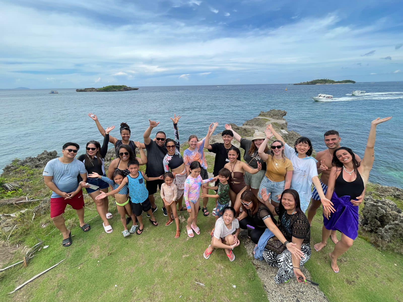🇵🇭[보라카이] 아일랜드 호핑투어 10-15명 기준 가격 Private Island Hopping with Seafood ...